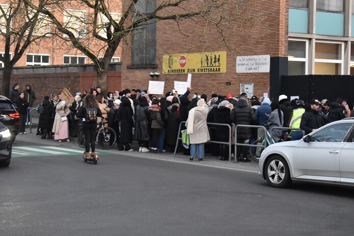 School in Strombeek-Bever, waar ouders protesteerden na klacht over ...