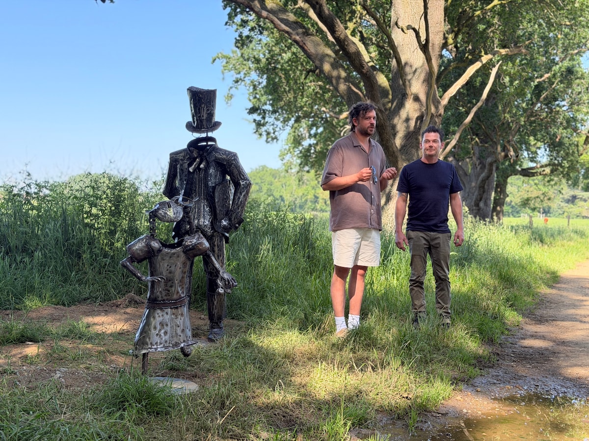 Stalen sculpturen vertellen verhaal familie Vilain XIIII in Leut ...