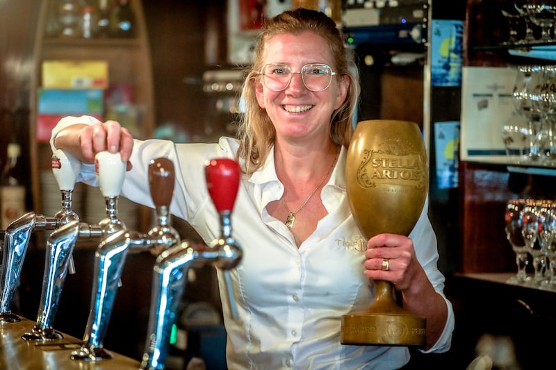 KIJK. Jill (45), winnares van de Stella Artois Perfect Serve 2026 ...