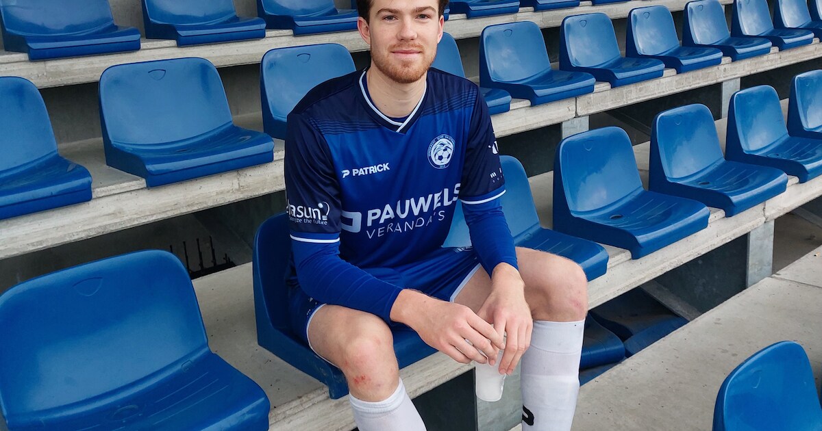 Lukas Van Der Sypt voor de gelegenheid diepe spits bij Elene ...