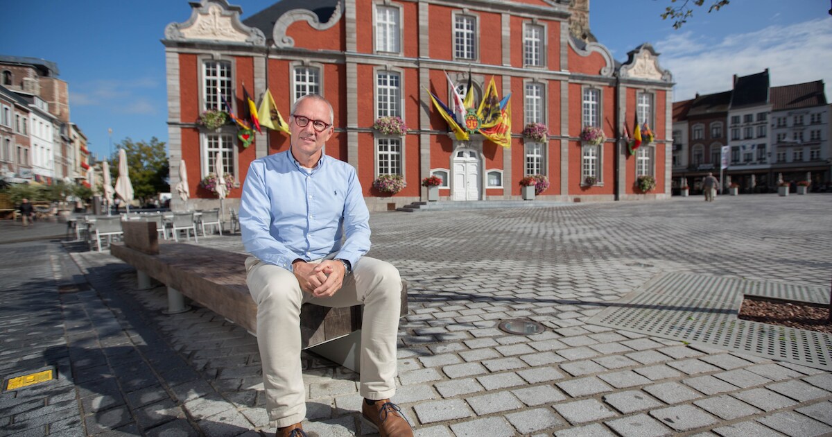 Peter Van Dam is nu officieel Belg en wordt dan toch Truiens gemeenteraadsvoorzitter ...