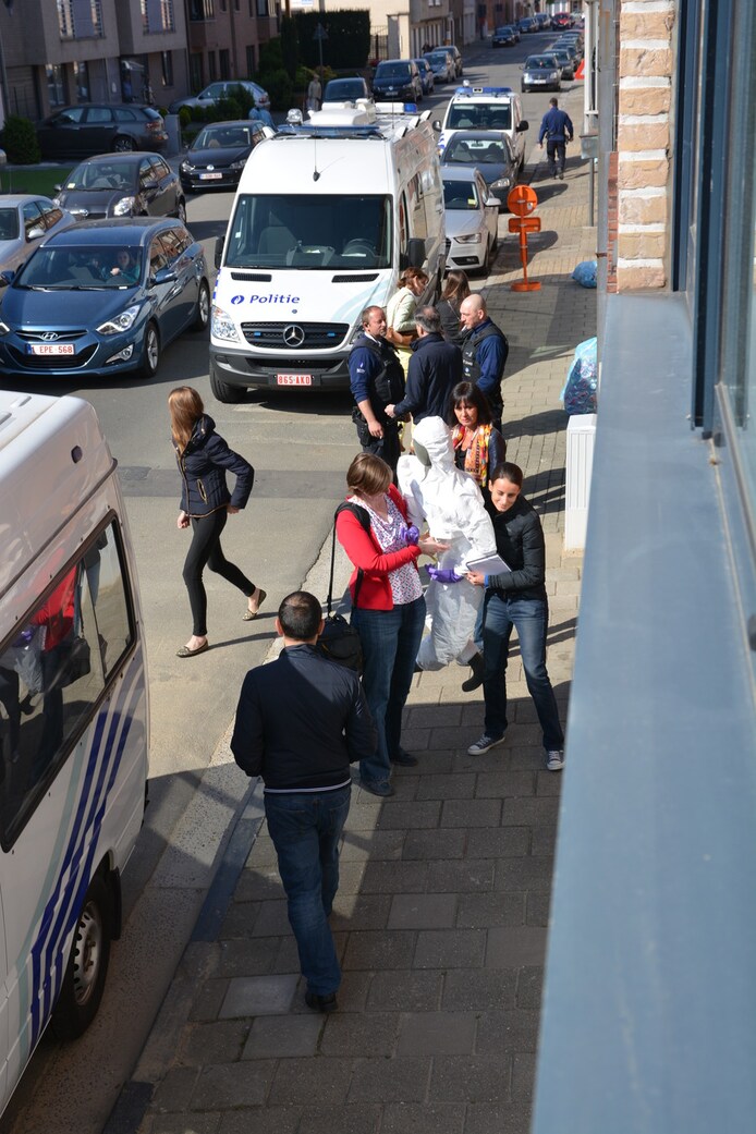 Straat dicht voor reconstructie moord | Aalst | hln.be