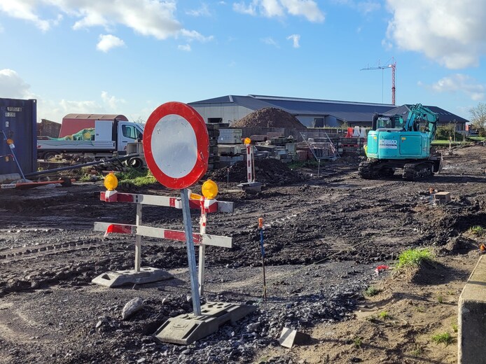 Van kunstgras voor Eendracht Hooglede en verkoop van 21 sociale woningen tot nieuw recyclagepark ...