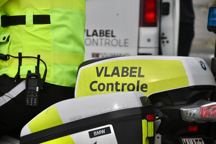 VLABEL onvangt 7.747,35 euro aan onmiddellijke inningen tijdens grootschalige controle in ...