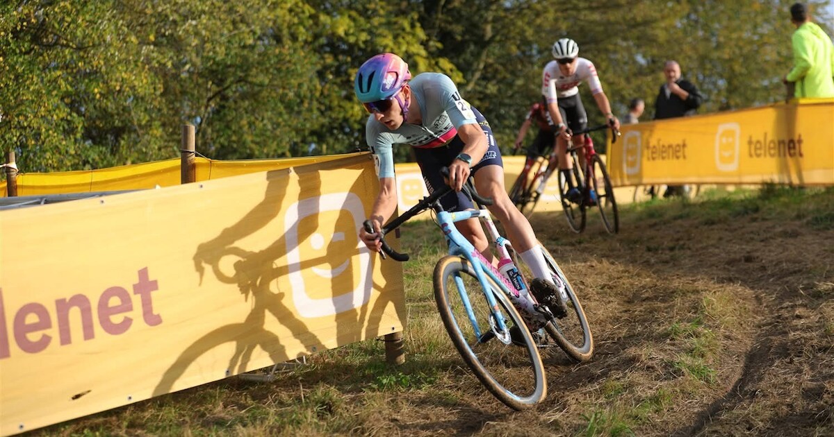 Onfortuinlijke Lander Loockx kan opnieuw lachen: “Die pinkblessure kon ...