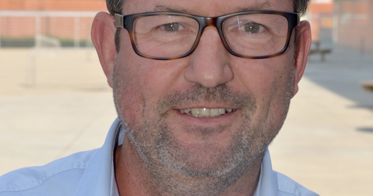 Terug naar school: Filip Roets nieuwe technisch directeur Emmaüs ...