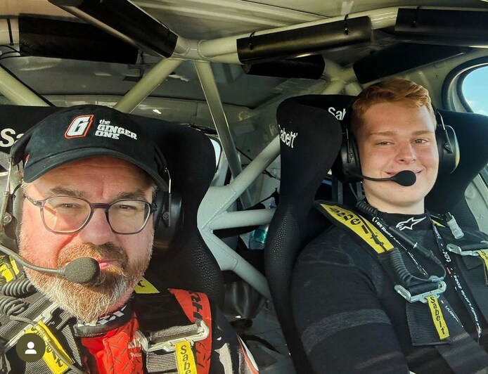 Beloftevolle Hasseltse rallyrijder Thomas Martens (18) crasht tijdens ...