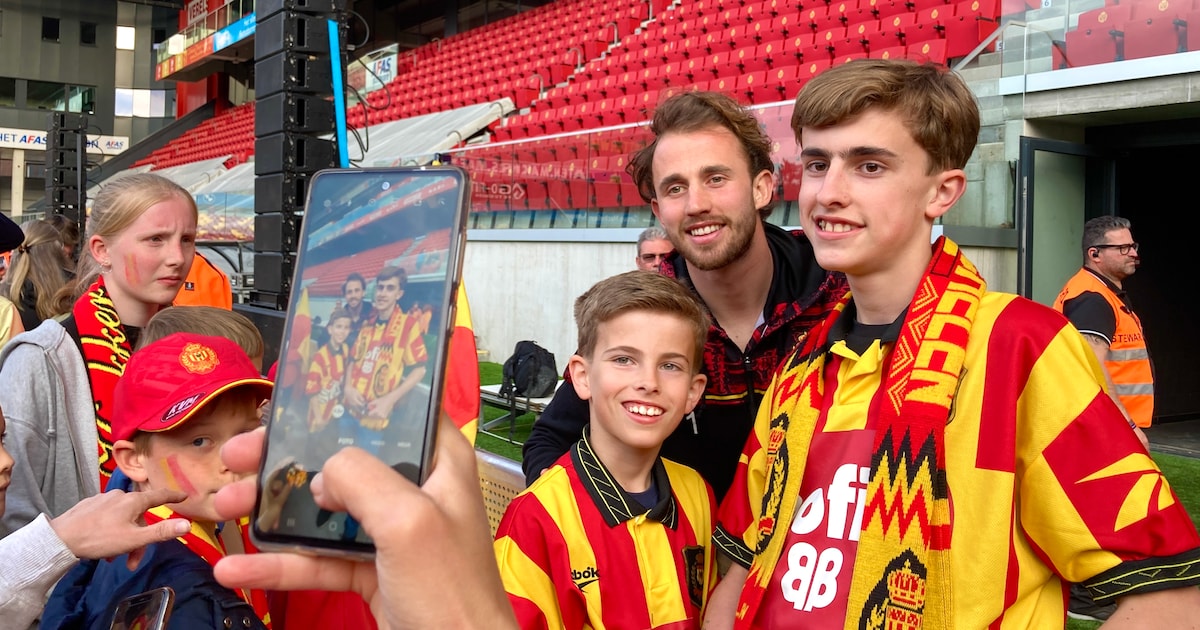 ‘Kakkers’ verteren verloren bekerfinale met feestje in AFAS-stadion ...