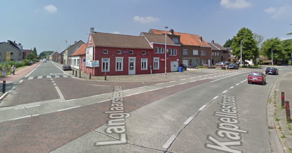 Kruispunt Reetsesteenweg afgesloten voor verkeer: tijdelijke omleiding ...
