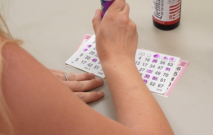 Bingo plezier voor jong en oud: OC De Boeie organiseert gezellige ...