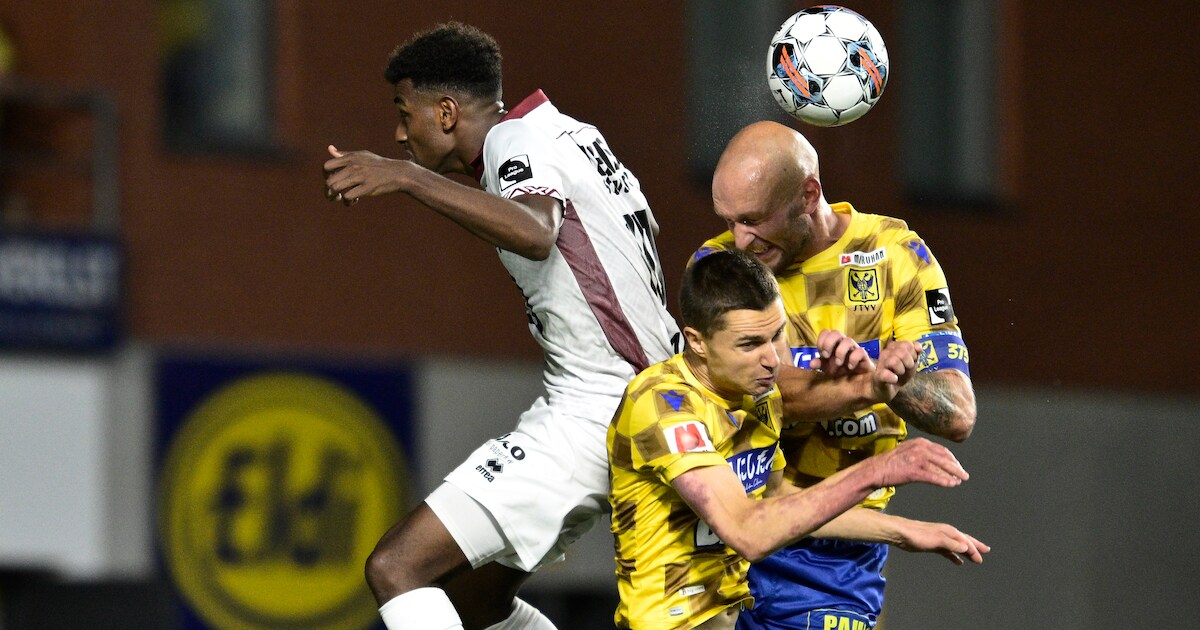 Toni Leistner en Wolke Janssens kijken reikhalzend uit naar derby bij RC Genk: “Als een samoerai ...