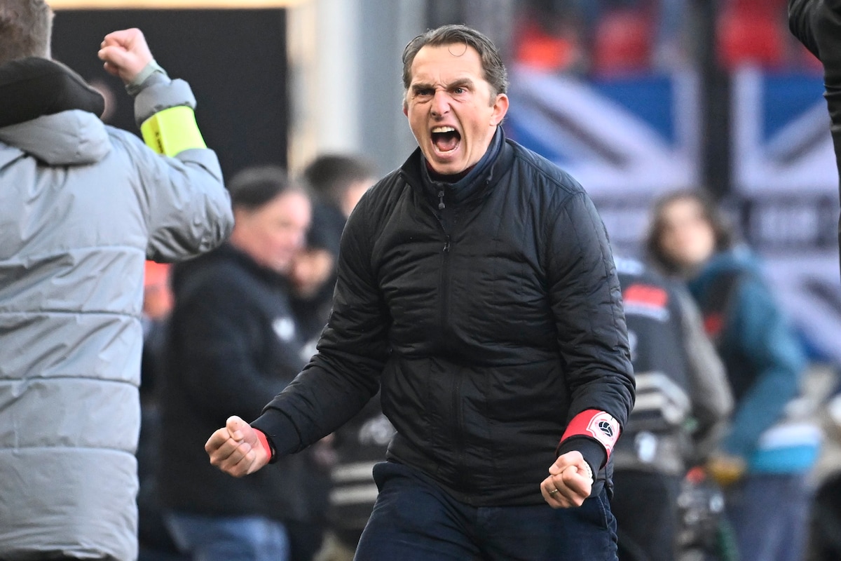 Club NXT stelt ex-Antwerp-coach Jonas De Roeck aan als nieuwe T1 | Club ...