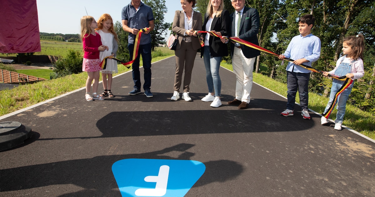 ‘De Boog’ van Rotem aan fietssnelweg is geopend | Dilsen-Stokkem | HLN.be