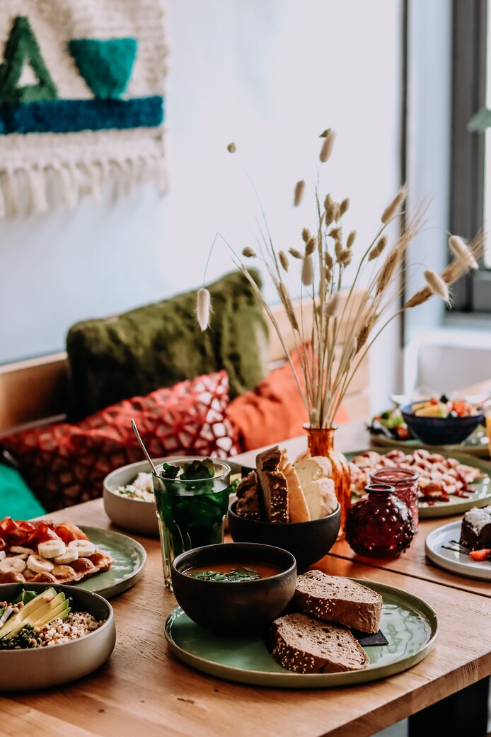 Het Antwerpen van Alex Agnew: “Een ouderwetse bruine kroeg apprecieer ...