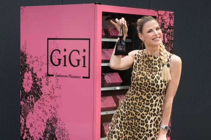 “Seks brengt ons dichter bij elkaar”: Tanja Dexters deelt pikante details over seksleven met ...