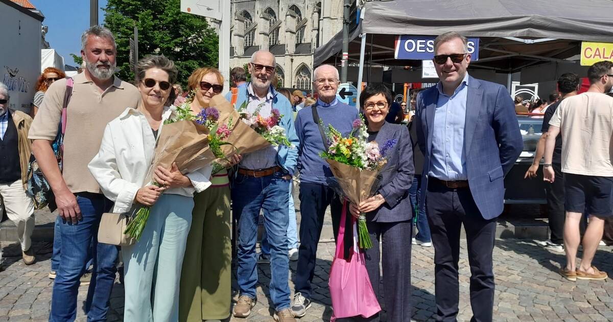 Winnaars actie Maand van de Markt ontvangen prijzen op Mechelse ...