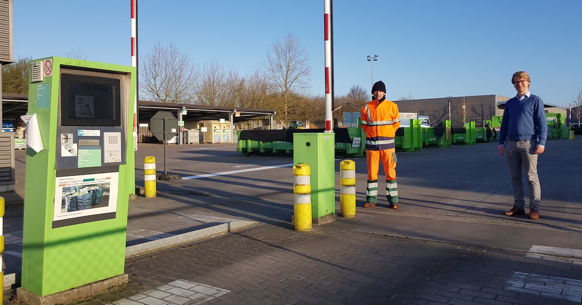 Door voorspelde hitte: recyclageparken Hille en Ruiselede passen ...