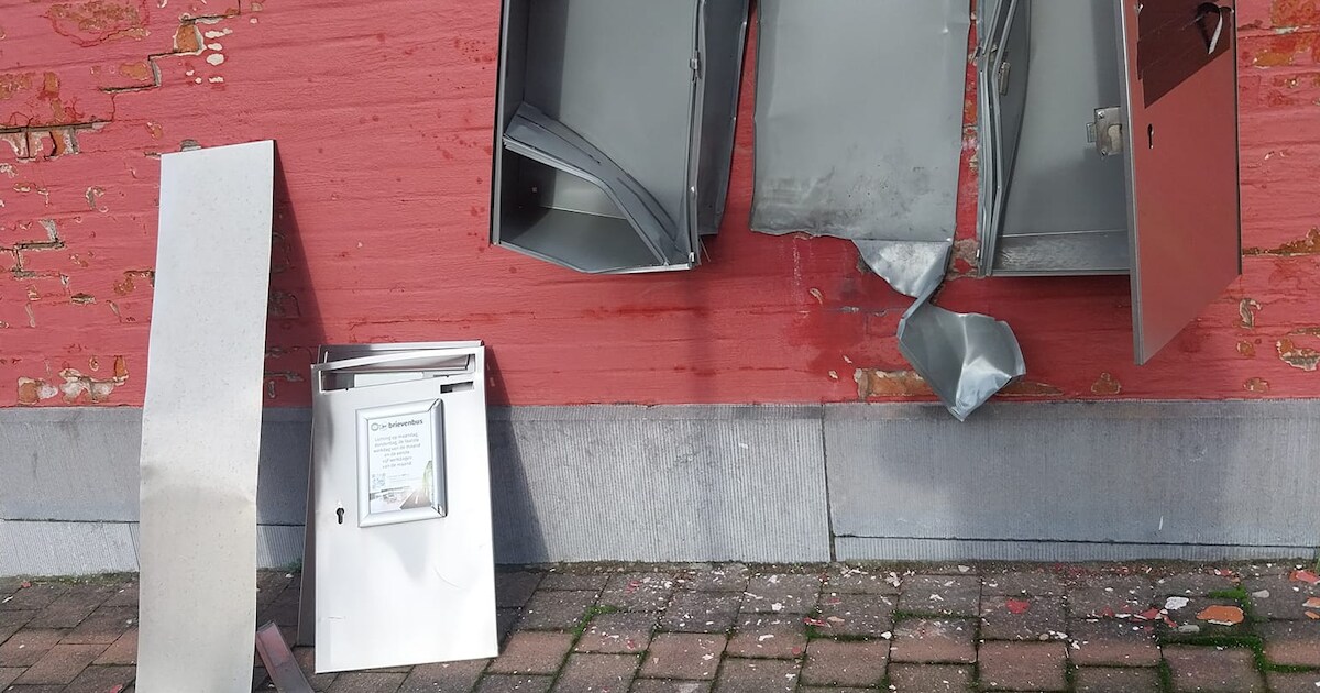 Vandalen laten brievenbussen ontploffen met bommetjes tijdens oudjaar ...