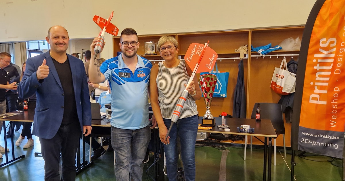Liam en Yasmina zijn nieuwe dartskampioenen van Bredene | Bredene | HLN.be