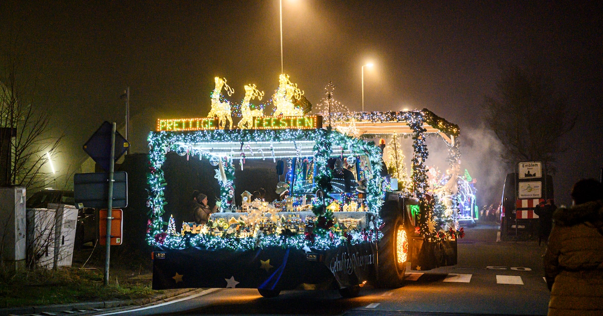 Ranstenaren genieten met volle teugen van Tractor Kerstrun | Ranst | HLN.be