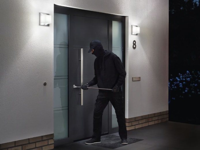 Lokale politie roept op extra waakzaam te zijn: “We merken een stijging in het aantal inbraken ...