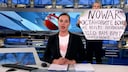 Nieuwe boete voor Russische vrouw die met protestbord in live ...