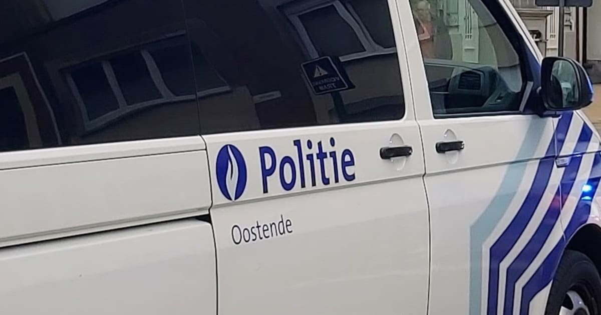 Politie Oostende pakt drie personen op voor nachtelijk overlast | Oostende | hln.be
