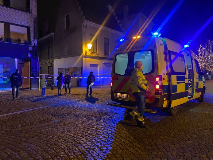 Broers staan terecht voor buitensporig geweld in centrum van Mechelen ...