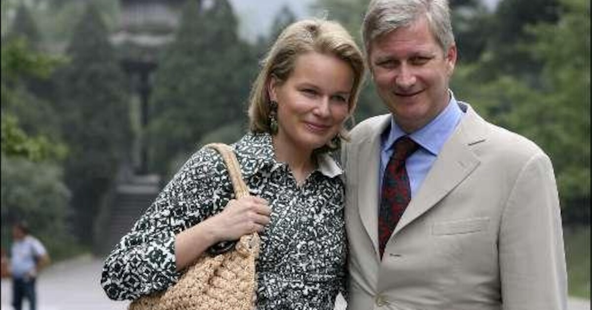 Prins Filip "klaar voor troon" | Royalty | HLN.be