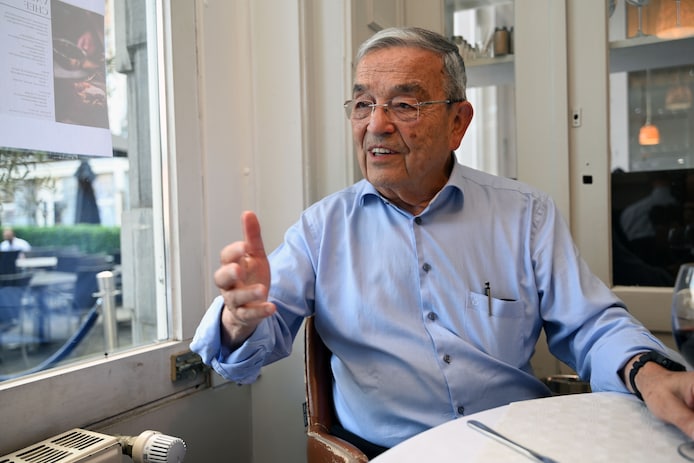 Het politieke beest in Louis Tobback (86) is nog lang niet dood: “Elke ...
