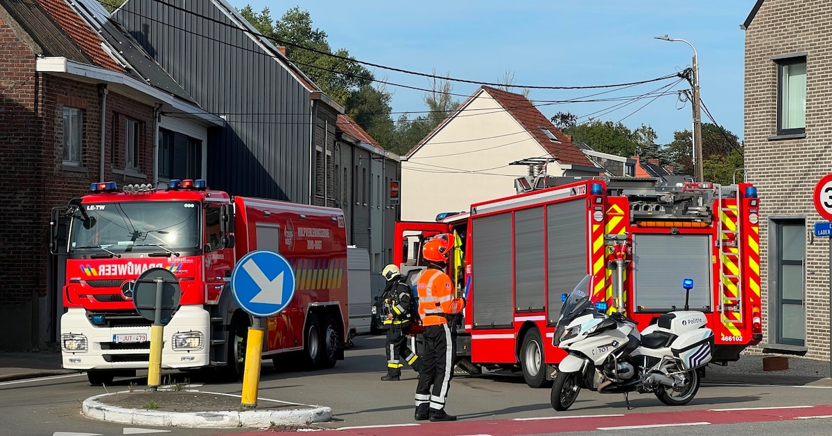 Brandweerman voorkomt erger in eigen huis: brandende elektrische ...