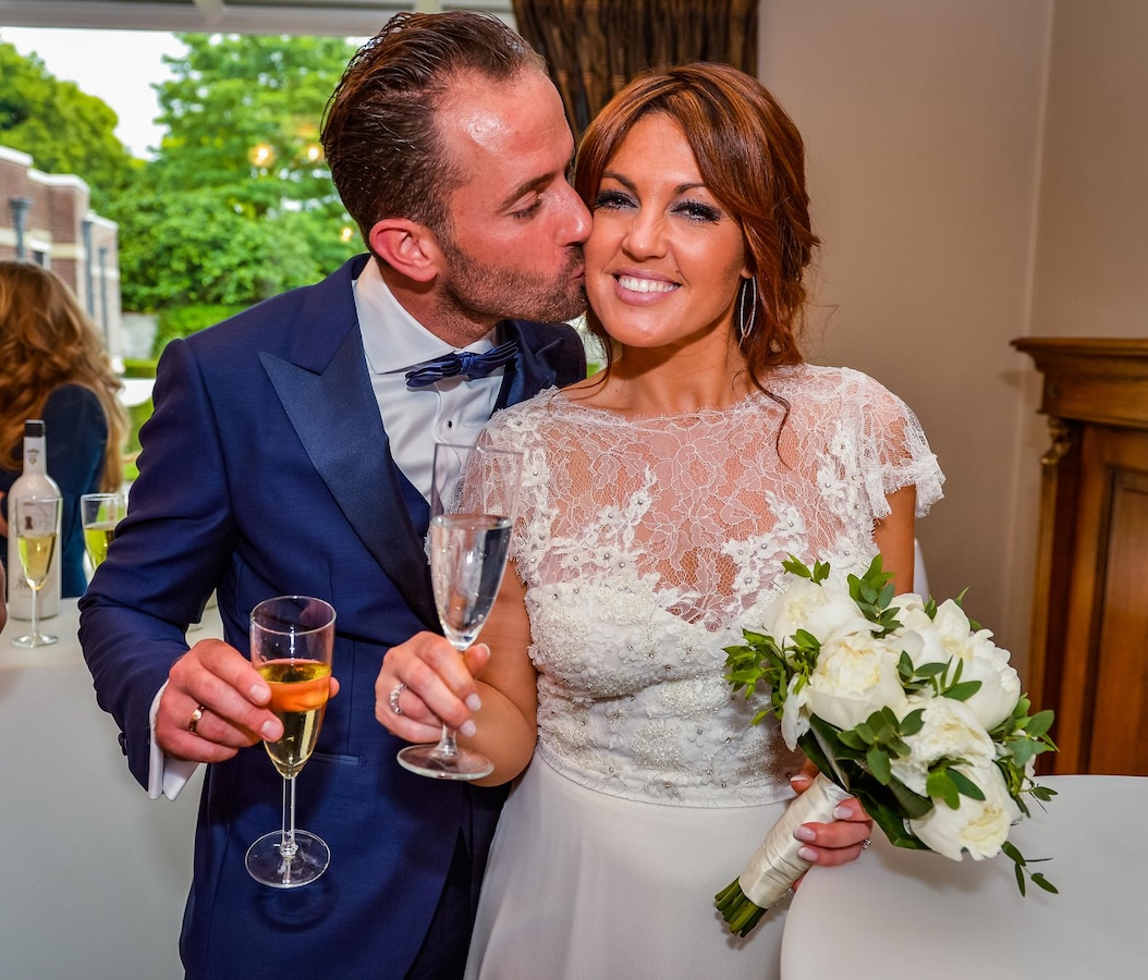 Echtgenoot (43) van Belle Perez onverwacht overleden: “Wouter cijferde zich graag voor haar weg ...