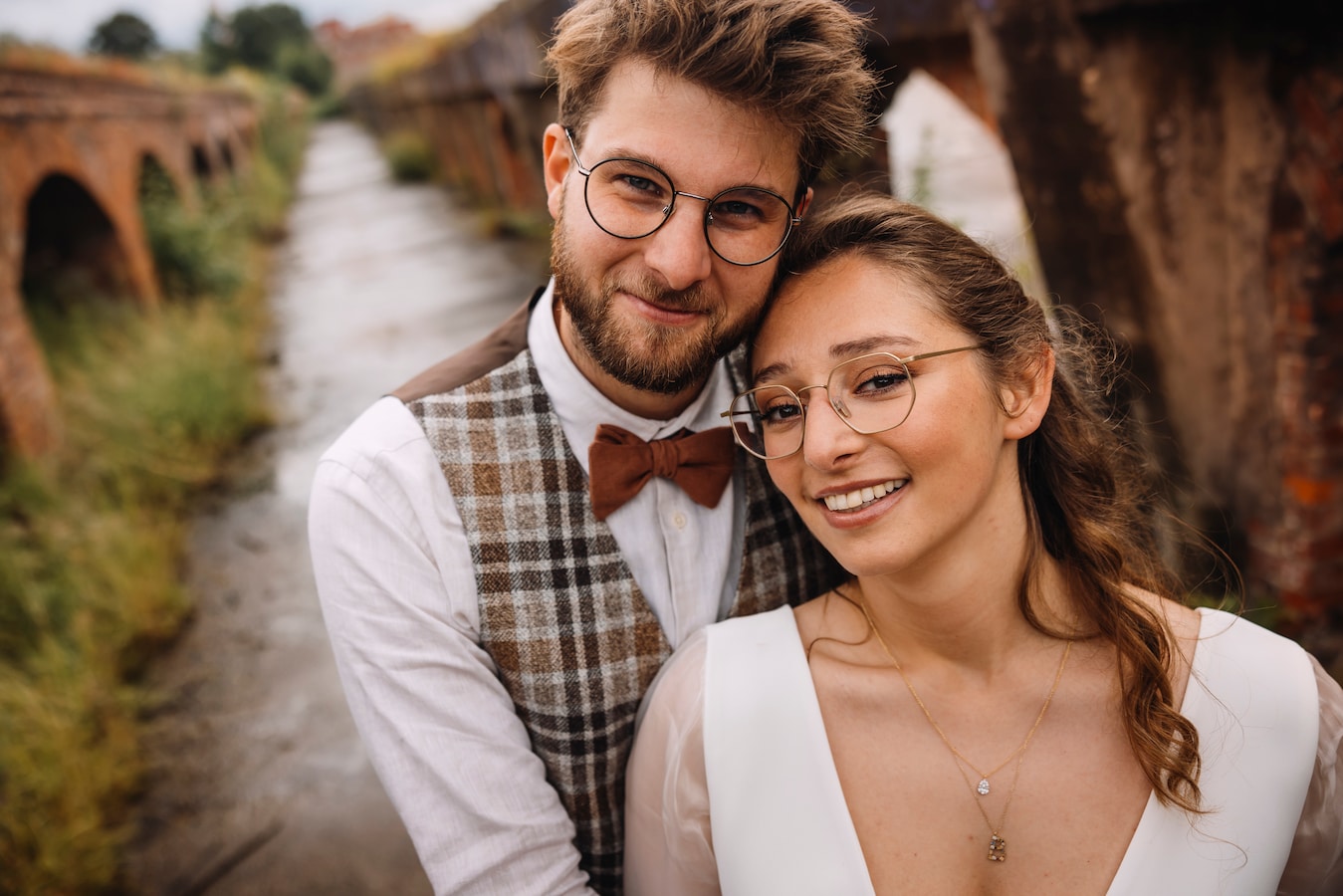 Britt vond na ‘Blind getrouwd’ de ware op Tinder: “Ik weet pas wat echte liefde is sinds ik ...