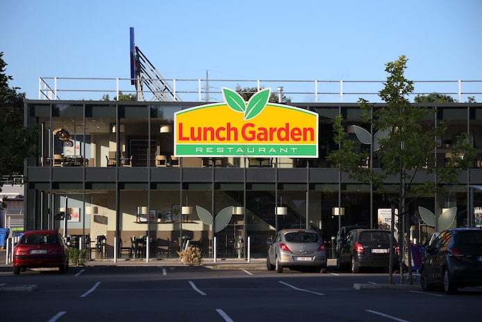 “Lunch Garden gaat faillissement aanvragen”: maandag bijzondere ...