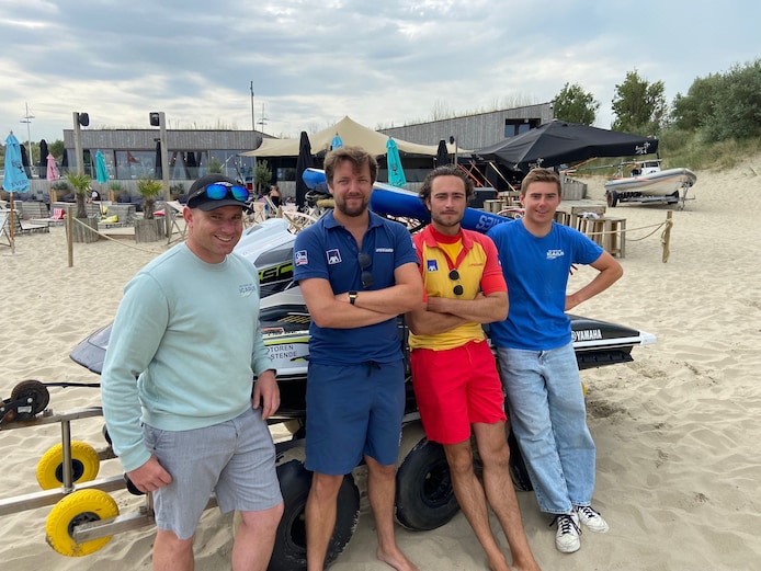 “Van zwemmen was geen sprake meer, praten lukte zelfs nog amper ...