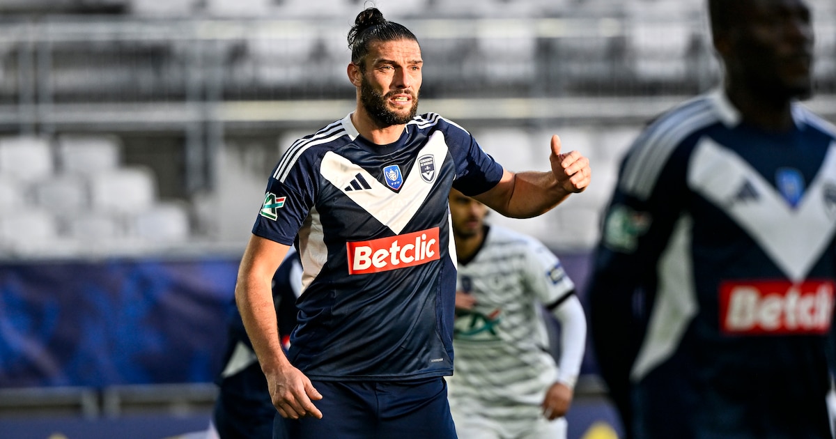 Vliegt Engelse cultspits Andy Carroll (36), ooit op proef bij Club ...