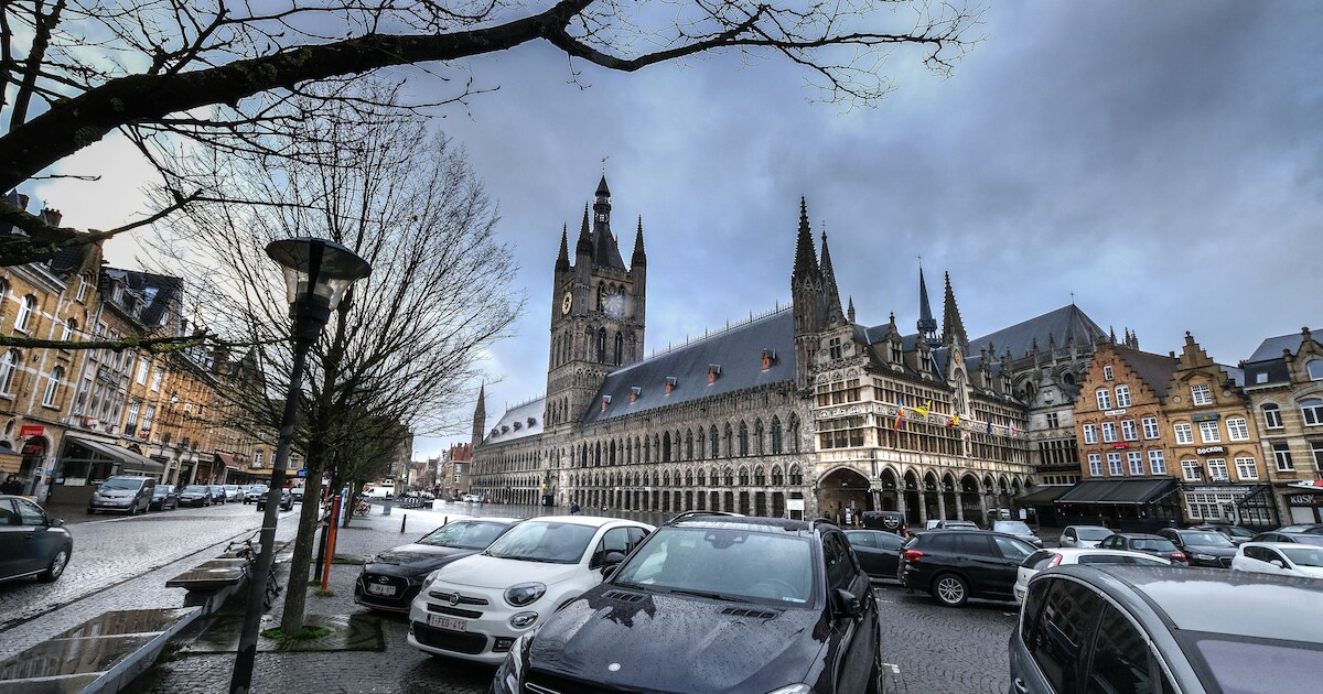 Opnieuw betalend parkeren in Ieper: “Bovendien is sinds 1 januari het ...