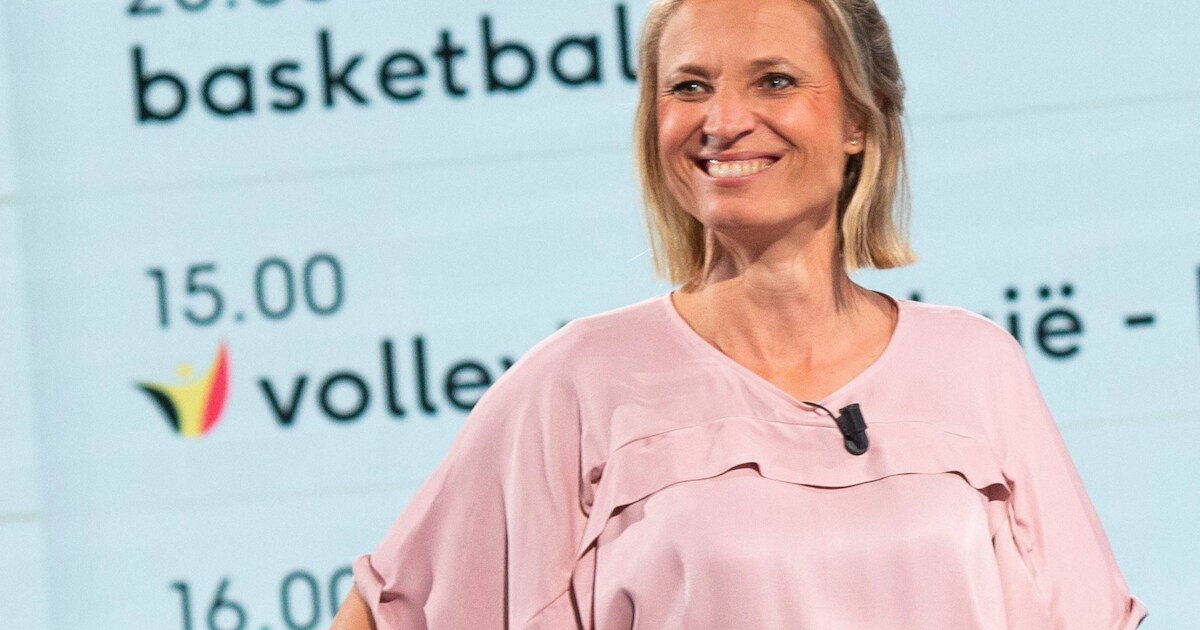 “Ik krijg nu nog meer commentaar op mijn outfits”: Goedele Wachters (49 ...