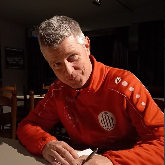 T1 Kenny Verduyn verlengt zijn contract bij Club Roeselare: “Volgend ...