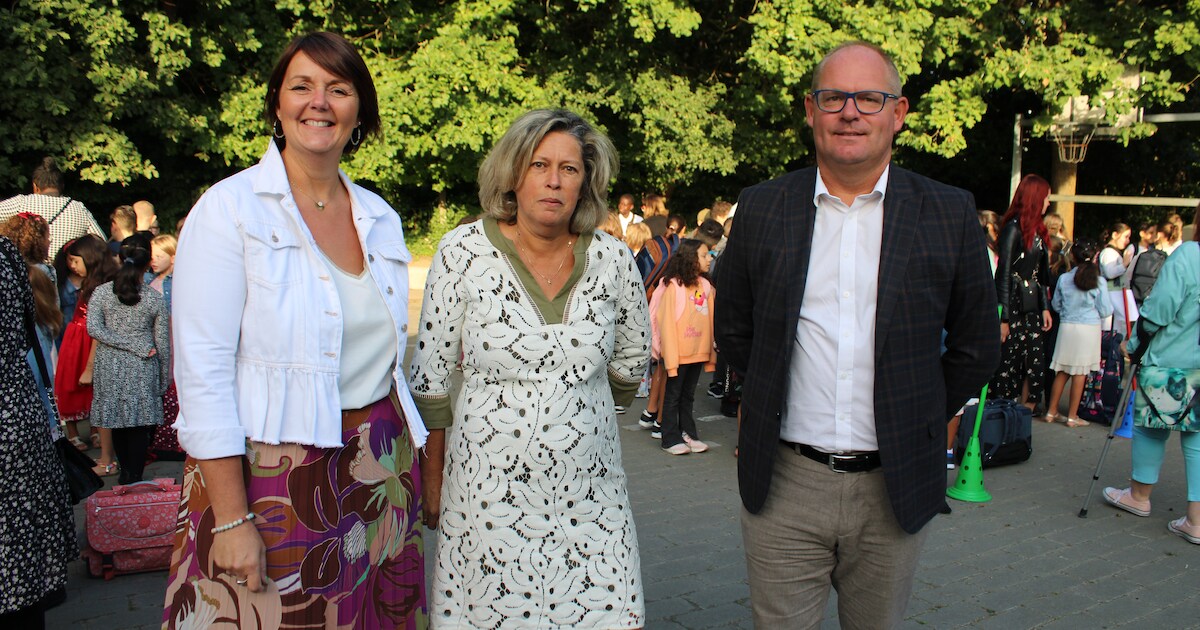 Franstalige leerlingen van Dr. Decrolyschool zaten te vroeg in de les ...