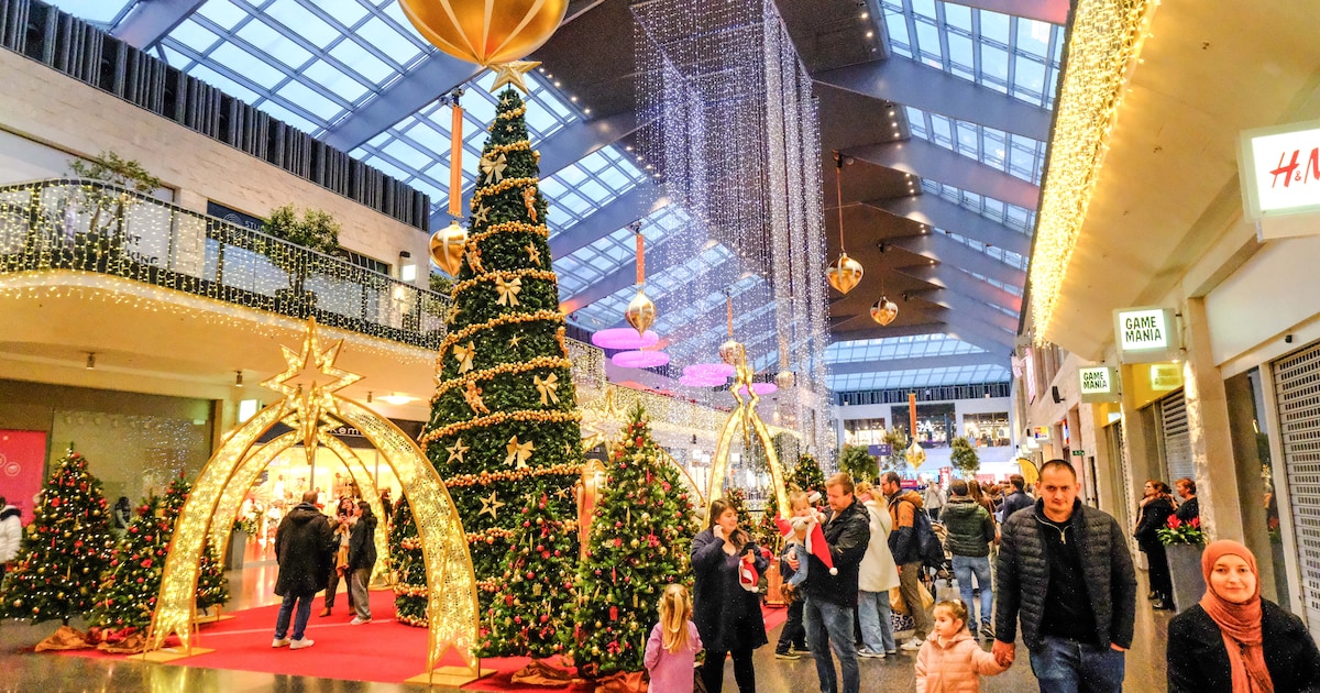Nog volop aan het shoppen voor eindejaar? K en Ring zijn tot oudejaarsavond open, net zoals ...