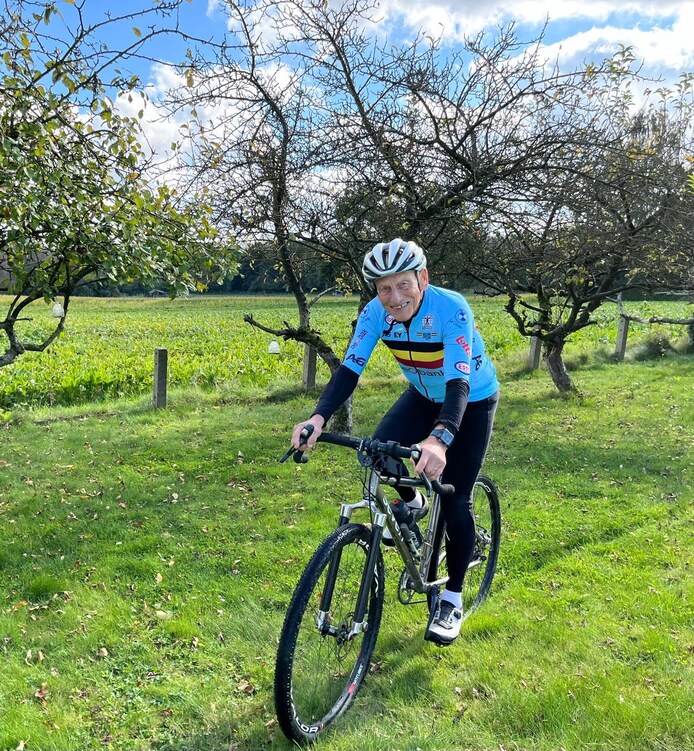 Roger Landeloos (80) uit Bierbeek neemt deel aan WK gravel: “Dagelijks rijd ik 30 tot 40 ...