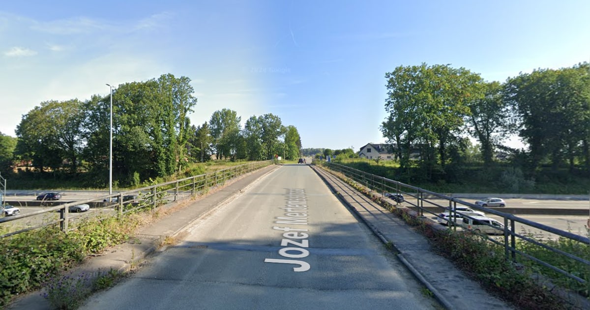 Werken aan nieuwe brug over E40 in Asse en Dilbeek starten: “Versmalde rijstroken en brug ...