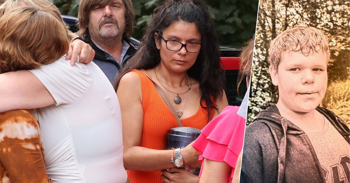 Emotioneel afscheid van ‘kadee’ Mathias en van ‘held’ Bart na ...