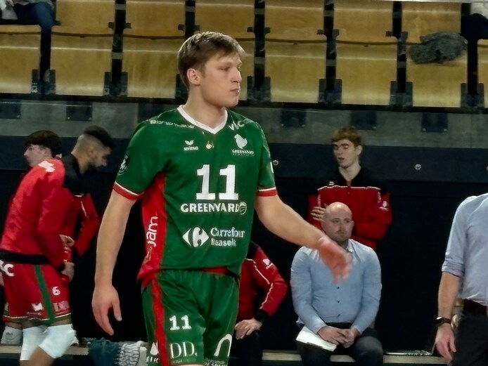 Martin Perin (Maaseik) na sterke Europese prestatie naar Leuven ...