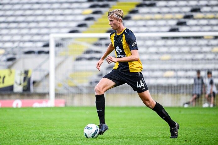 Geëmotioneerde Glenn Claes en Lierse wippen Houtvenne uit de beker ...