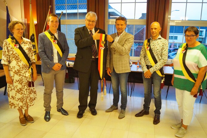 Nieuw politiek hoofdstuk afgetrapt in Pittem: Fraeyman neemt ...