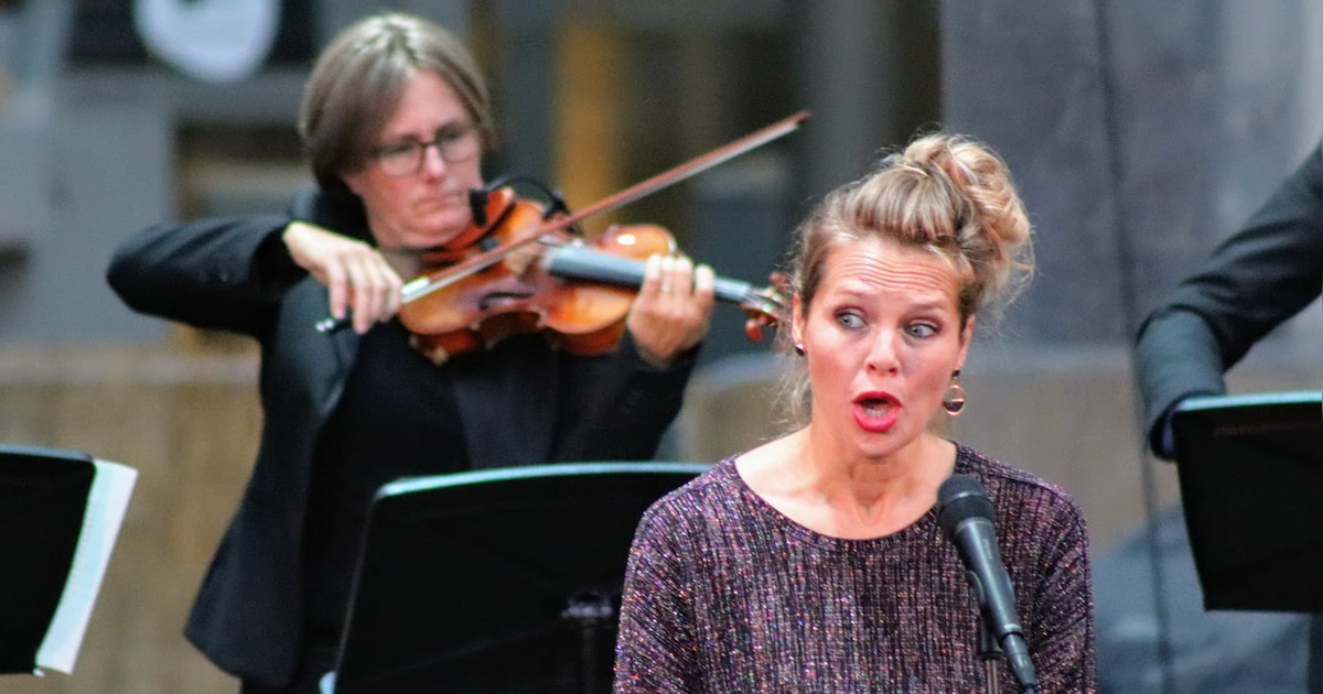 Sopraan Hanne Roos houdt het eenvoudig met Toon op Toon in Het Marca en ...