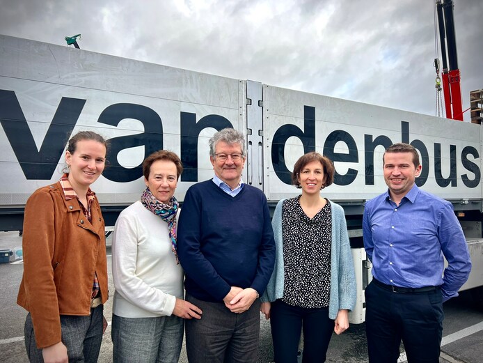 “Ook in deze onzekere tijden blijven we fors investeren én groeien”: zo ...