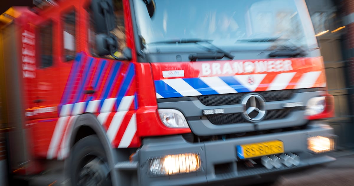 Jongetje (7) klimt in pyjama uit raam om ouders te zoeken, brandweer ...
